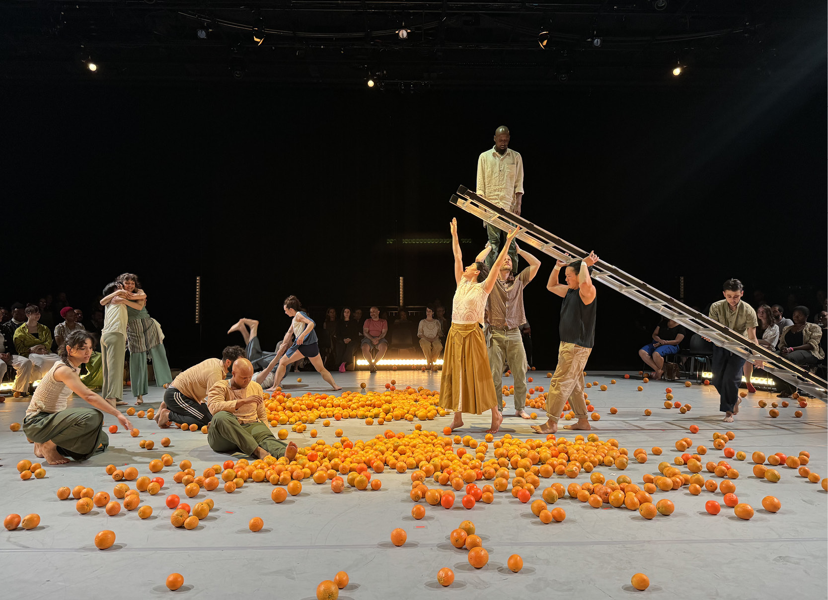 voir : Gathering Samar Haddad King – Yaa Samar ! Dance theatre mer. 8 ...